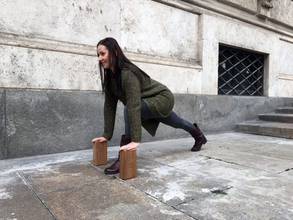 lungepose-block - Gotta Joga